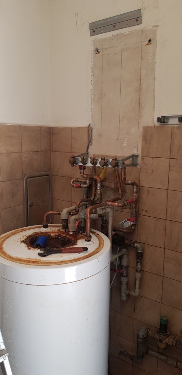 Montaż kotła Bosch GC2300IW - ISG Serwis